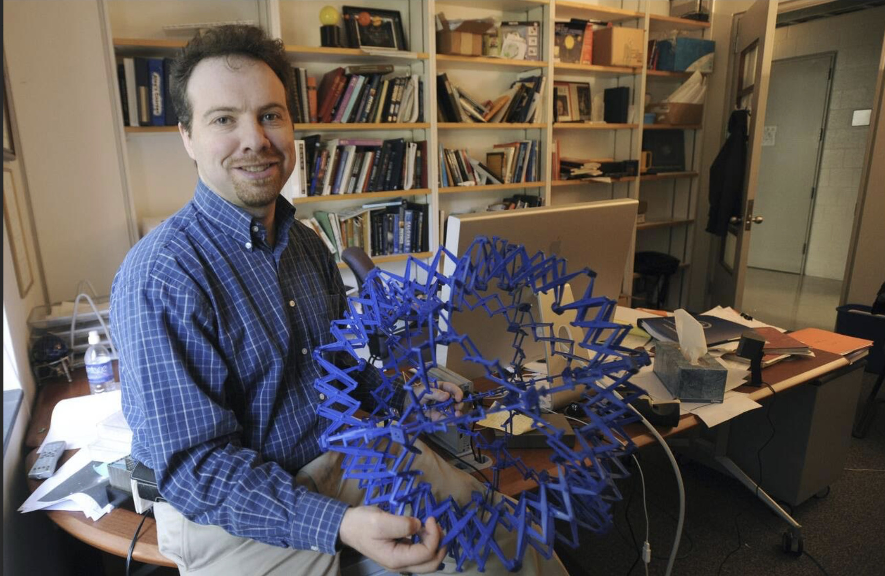 Il Premio Nobel Adam Riess all'Astronomy Day di Torino - Gravita Zero ...